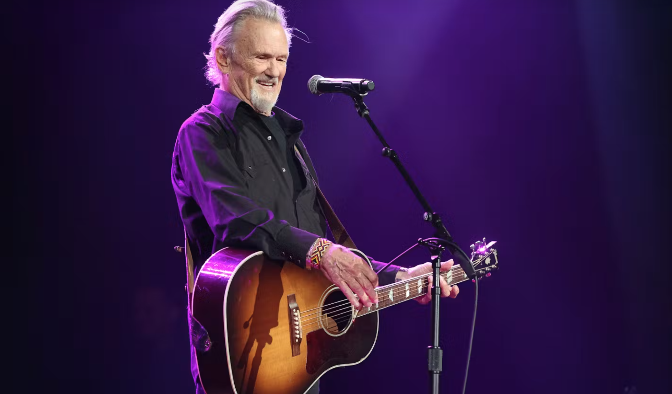 Kris Kristofferson, Iconic Country Singer-Songwriter and Actor, Passes ...