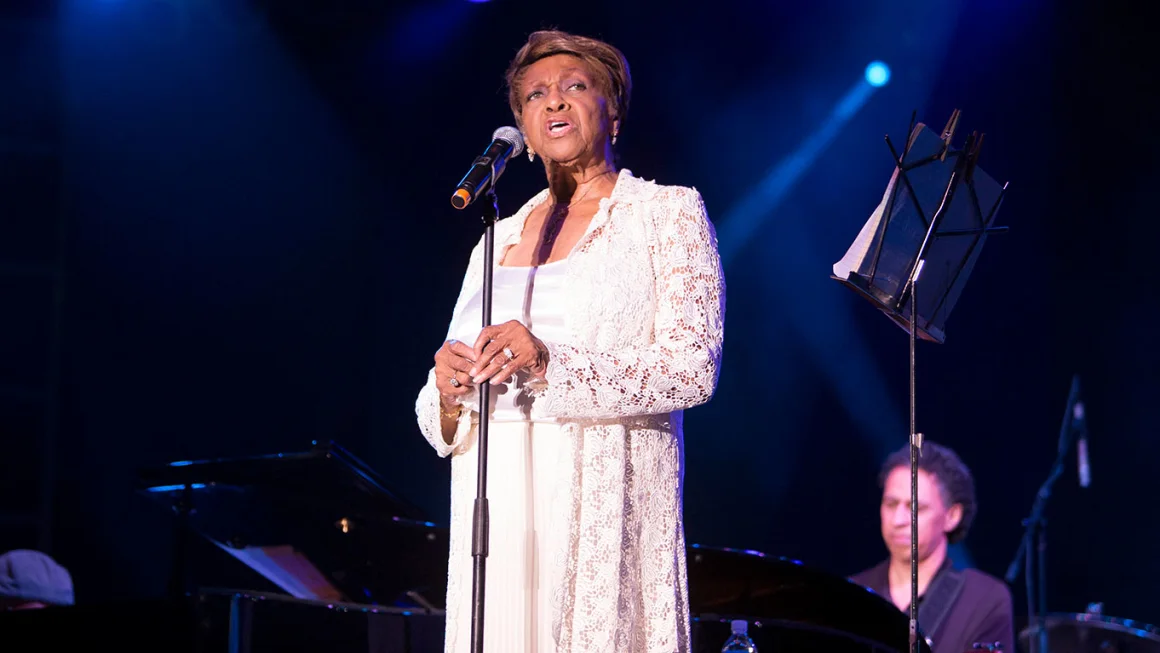 Cissy Houston, Grammy-Winning Singer and Mother of Whitney Houston ...